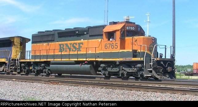 BNSF 6765